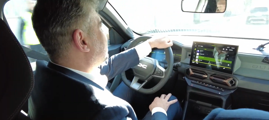 VIDEO | Marcel Ciolacu, primul test drive cu noua Dacia Duster. Vești ...